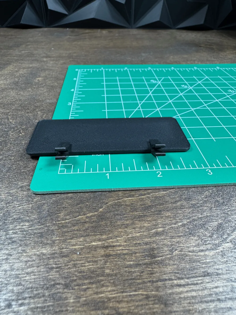 Display Sign Clips by Terr_C3D MakerWorld: Download Free 3D Models