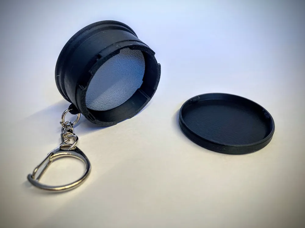 Wheel Keychain Airtag Holder by Inventor Coral MakerWorld: Download ...