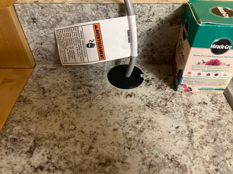 Quick Hole Cover for 1 3/4 inch Holes by RexMakerWorld: Download Free ...