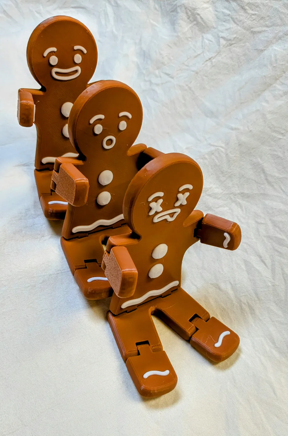 Articulated Gingerbread Man - 5 face options Remixed by Uber_Matthew ...