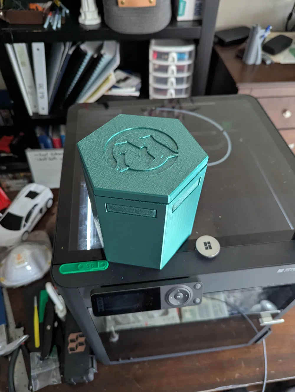 Improved hex box for 2x sleeved MTG commander deck - Free 3D Print ...