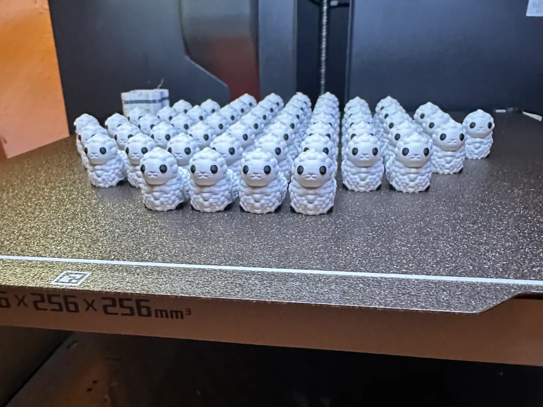 Cute Articulating Lamb / Sheep - Free 3D Print Model - MakerWorld