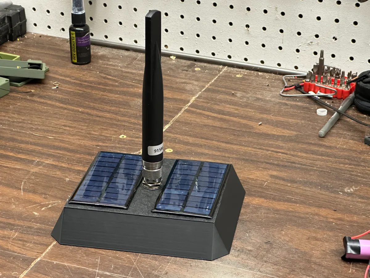 Meshtastic / Meshcore Car Roof Node - Free 3D Print Model - MakerWorld