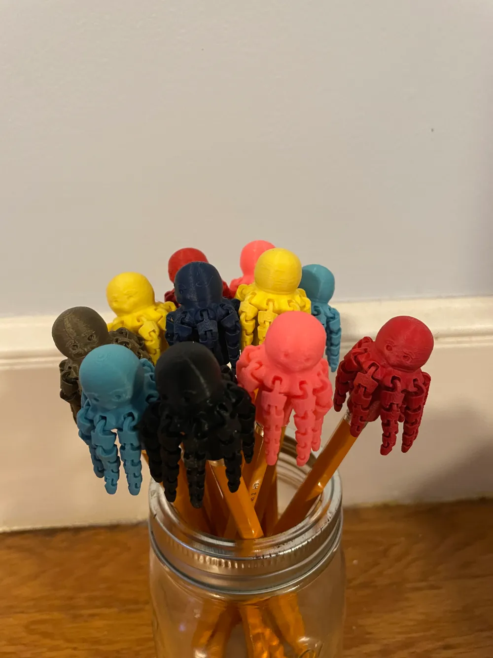 Pencil Topper With Octopus Remixed by ItsNico MakerWorld: Download Free 3D Models