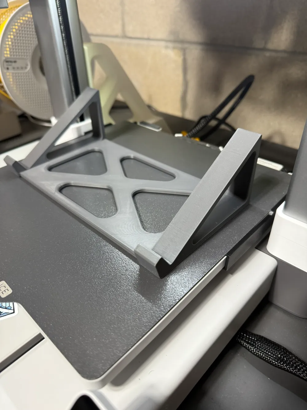 Ableton Move Stand - Free 3D Print Model - MakerWorld