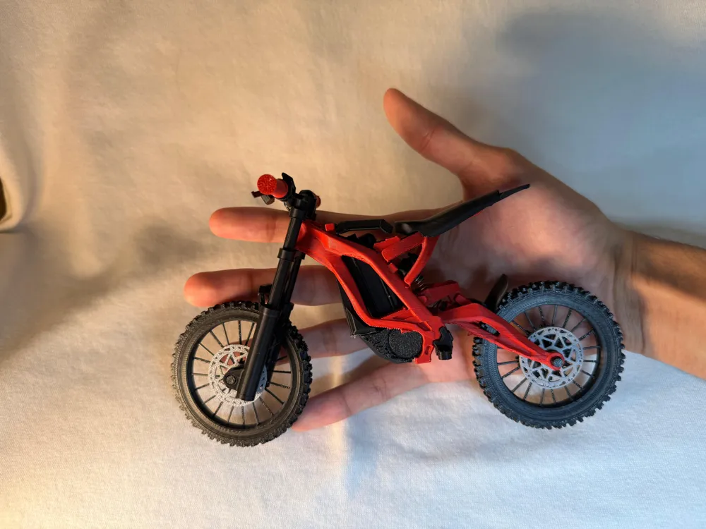 Mini Surron Light Bee X Scale (Electric Dirt Bike) by How2Random ...