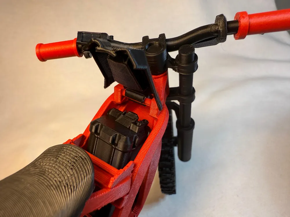 Mini Surron Light Bee X Scale (Electric Dirt Bike) by How2Random ...