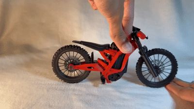 Mini Surron Light Bee X Scale (Electric Dirt Bike) by How2Random ...