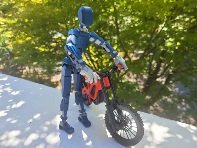 Mini Surron Light Bee X Scale (Electric Dirt Bike) by How2Random ...