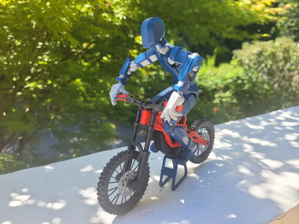 Mini Surron Light Bee X Modell (Elektro-Dirt Bike) von How2Random ...