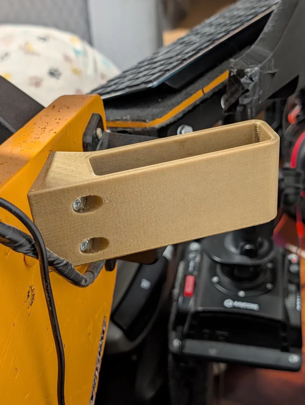 Supporto per telefono a montaggio laterale semplice (Sim Rig ...