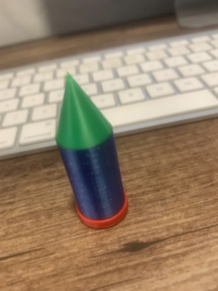 Simple Space Ship - Free 3D Print Model - MakerWorld
