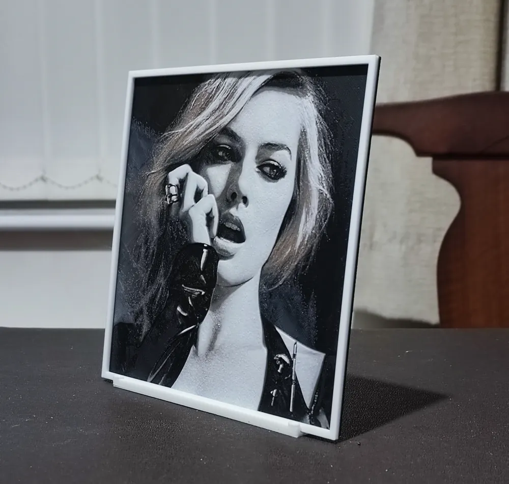 Margot Robbie (Improved) - HueForge 3 Color - Free 3D Print Model ...