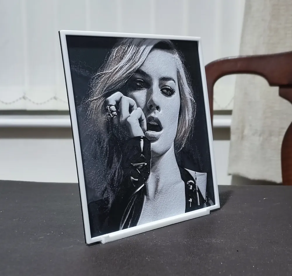 Margot Robbie (Improved) - HueForge 3 Color by BoDad MakerWorld ...