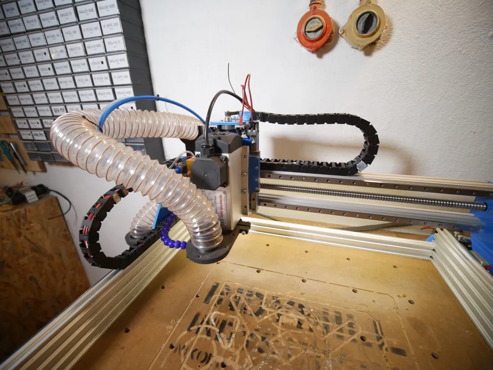 Cable chain for a CNC machine by Nikodem Bartnik MakerWorld: Download ...