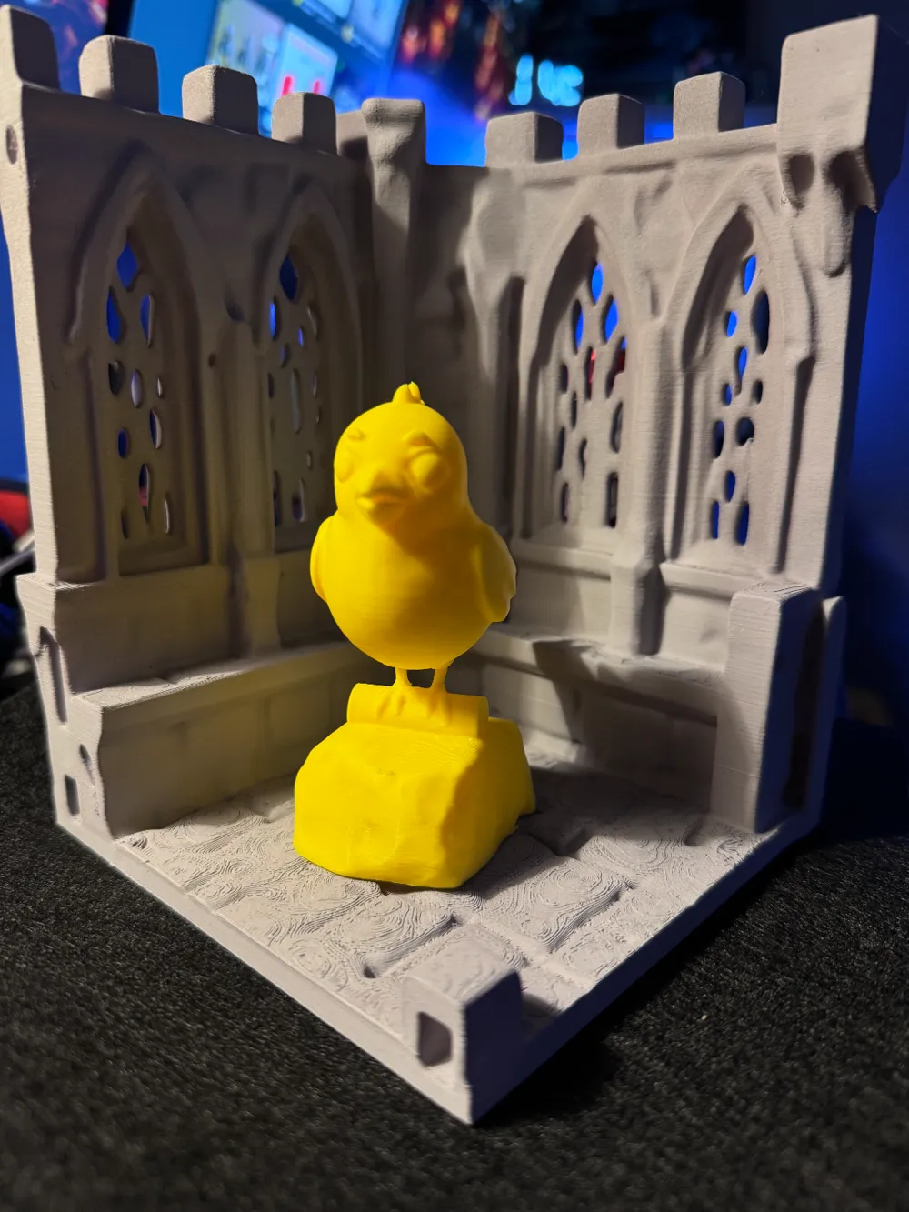 Canário Amarelo Empoleirado por CorwineCustoms.3D LLC MakerWorld: Baixe ...