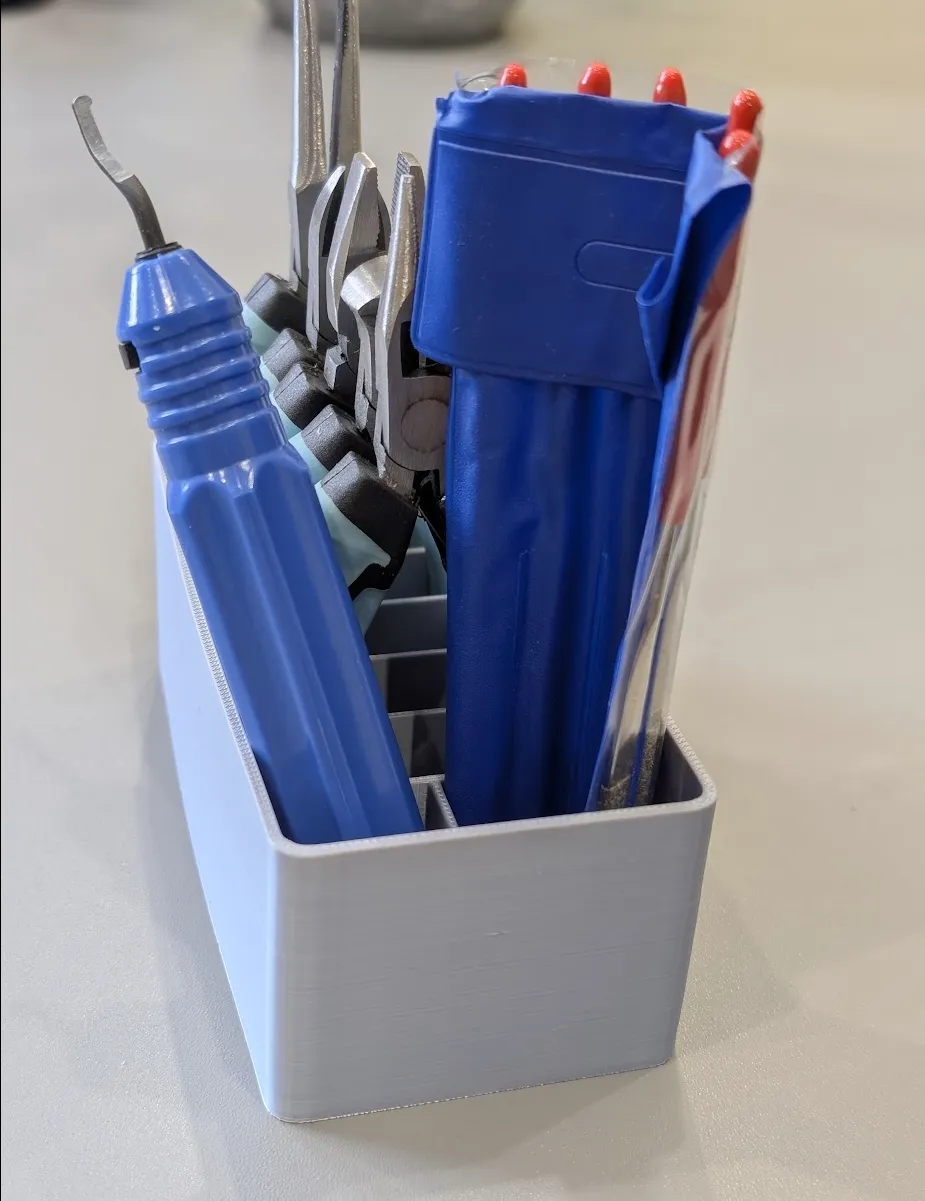 Workshop stand for 5 pliers - Ideas from the Heart Mini by KFPEnergia ...