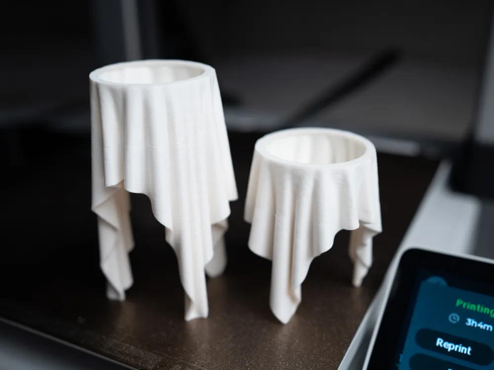Floating cloth candle – LED tealight holder - Free 3D Print Model ...