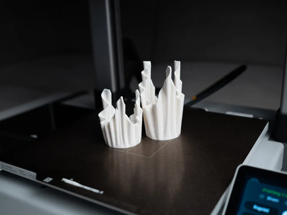 Floating cloth candle – LED tealight holder - Free 3D Print Model ...
