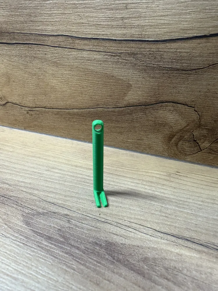 Tick Remover Keychain by mika MakerWorld: Download Free 3D Models