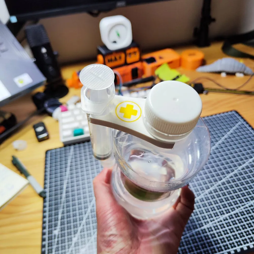 Saline Nasal Rinse Syringe Holder for 34mm Bottles by DIY of Things ...