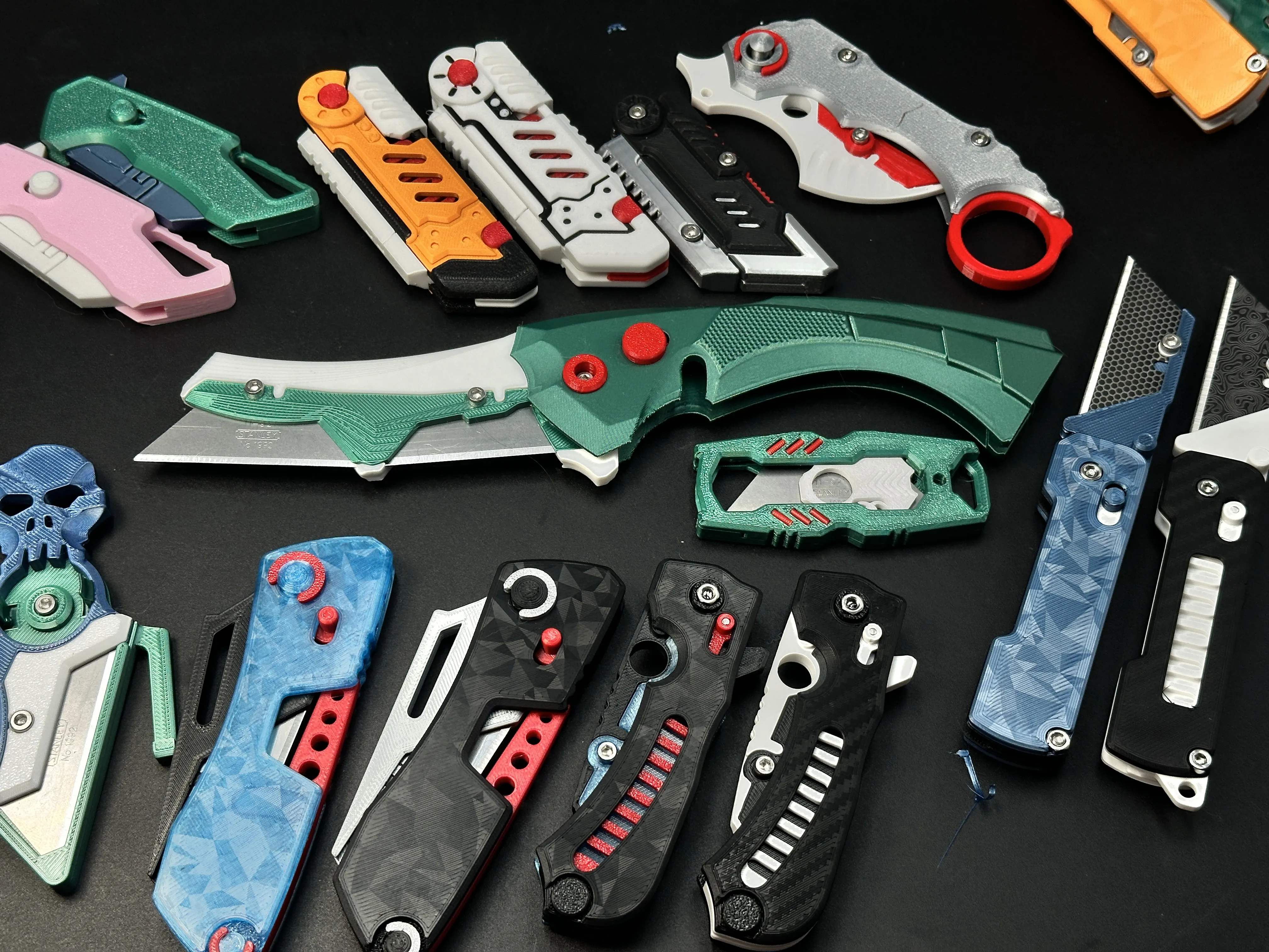 Push Dagger-SAFE MAKER (Cold Steel) by Trent Studio MakerWorld: Download Free 3D Models