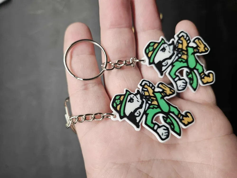 Notre Dame - Fighting Irish Keychain by oSPARKSo MakerWorld: Download ...